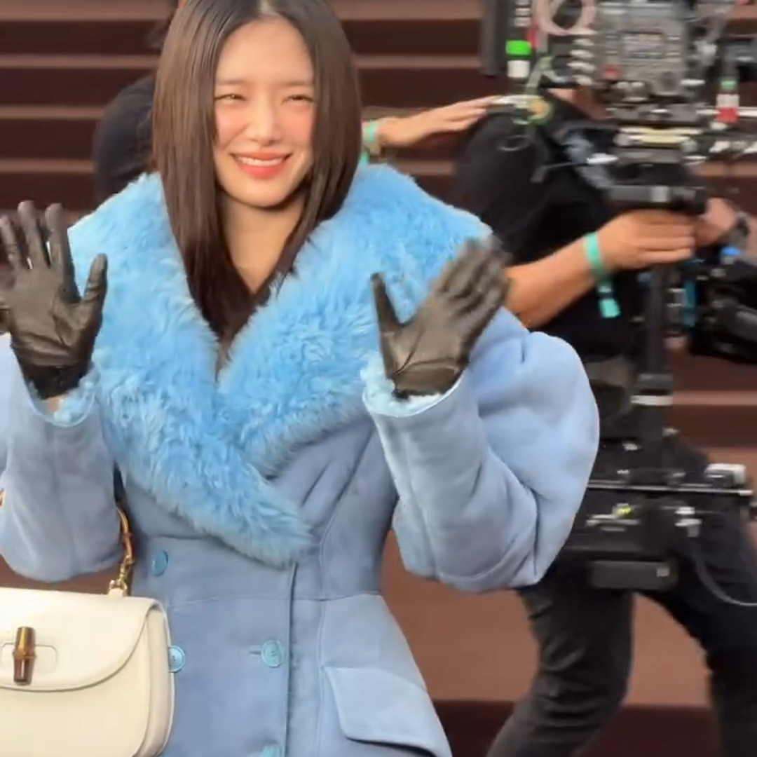 초호화 비주얼 구찌 박규영 | 패스트페이퍼 (Fastpaper)